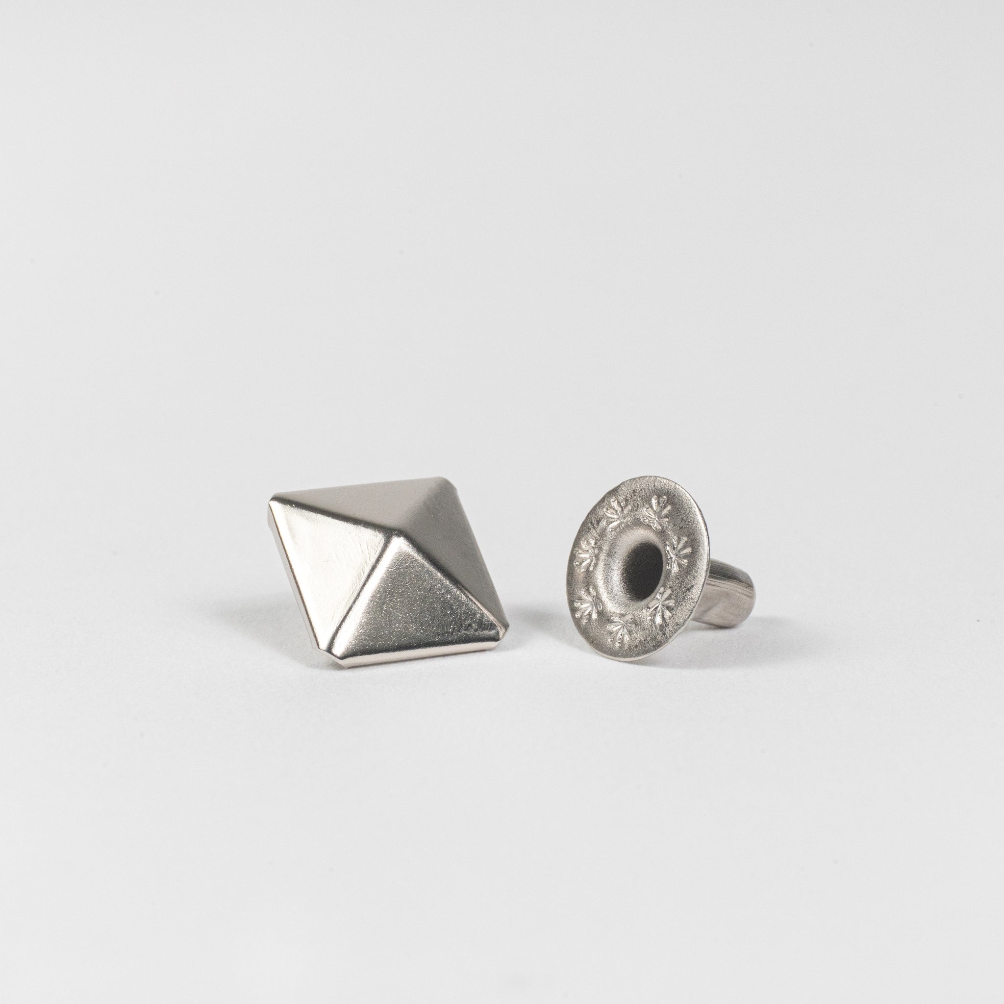Premium Peacock Nickel Plated Pyramid Rivets | Gazana Leather